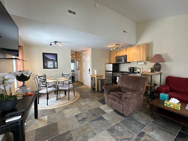 1139 So Close To Main St & The Slopes! - Park City, UT
