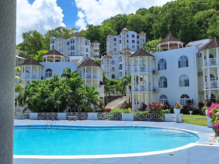 Beautiful Upgraded
 Condo In Ocho Rios, Jamaica - Ocho Rios