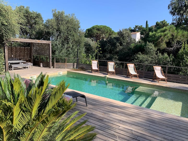 Villa Avec Piscine à Saint-aygulf - Fréjus