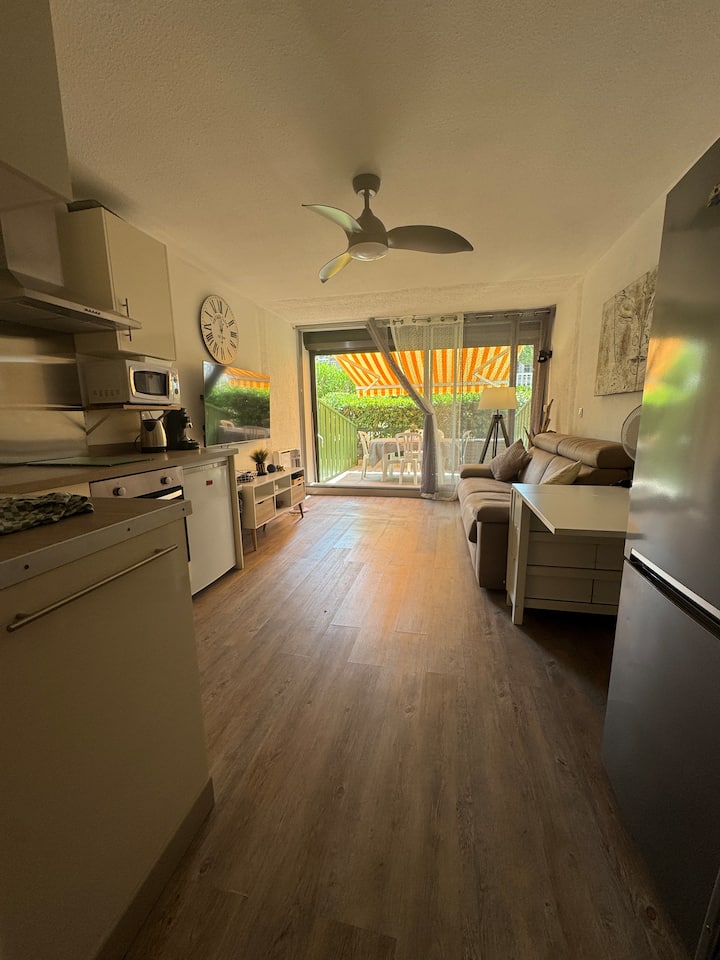 Superbe T2 Piscine+terrasse+parking Proche Plage - Gruissan