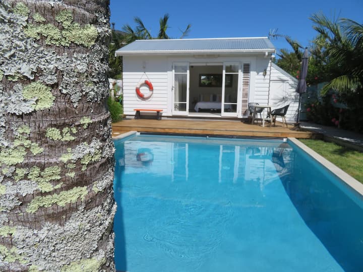 Tropical Oasis With Pool And Parking-quiet Private - Auckland