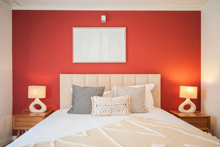 High-quality Duplex W/ City Views (Ac) - Porto, Portugal