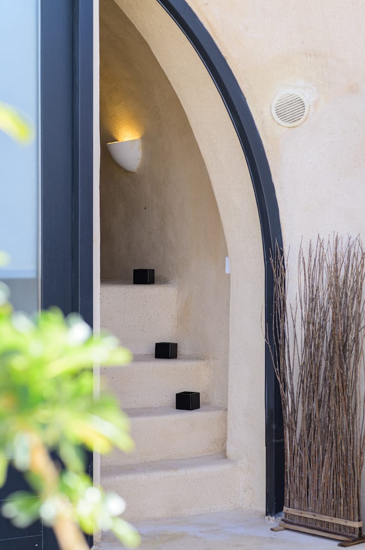 Minoas Cave House - Santorini