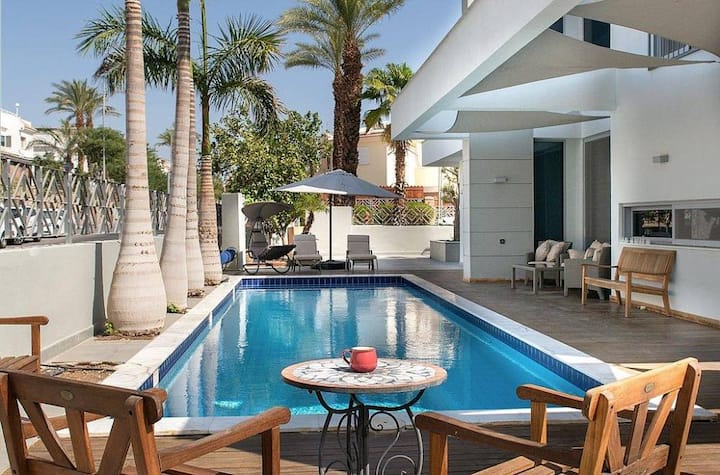 Villa Neto - Heated Pool Villa & Safe Room - Eilat