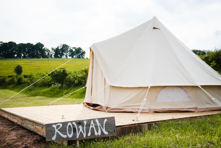 ‘Rowan’ A Delightful 4m Bell Tent On Treflach Farm - Oswestry