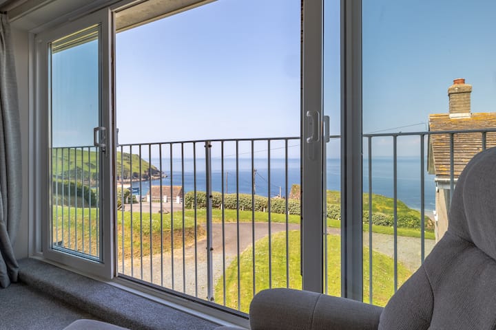 Stunning Sea Views In Hope Cove 2 Mins From Beach! - Hope Cove