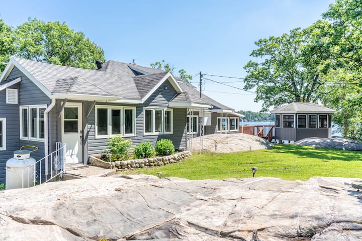 Lake Muskoka Cottage One Thousand And One Night - Muskoka District Municipality