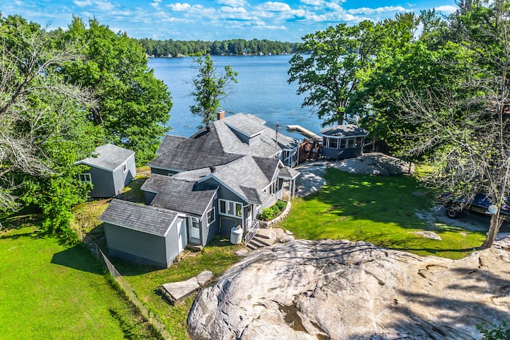 Lake Muskoka Cottage One Thousand And One Night - Gravenhurst