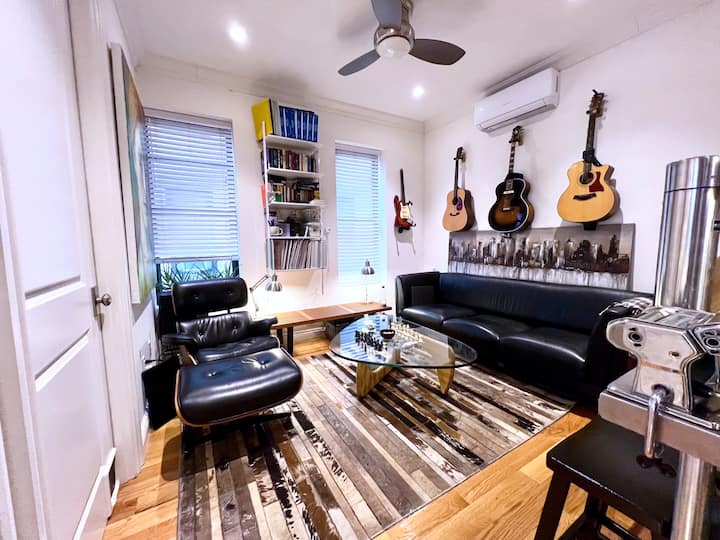 Study Zone Near Columbia ••• - New York City