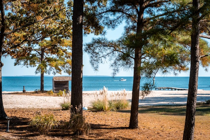 Waterfront Cottage On The Potomac River - Virginia