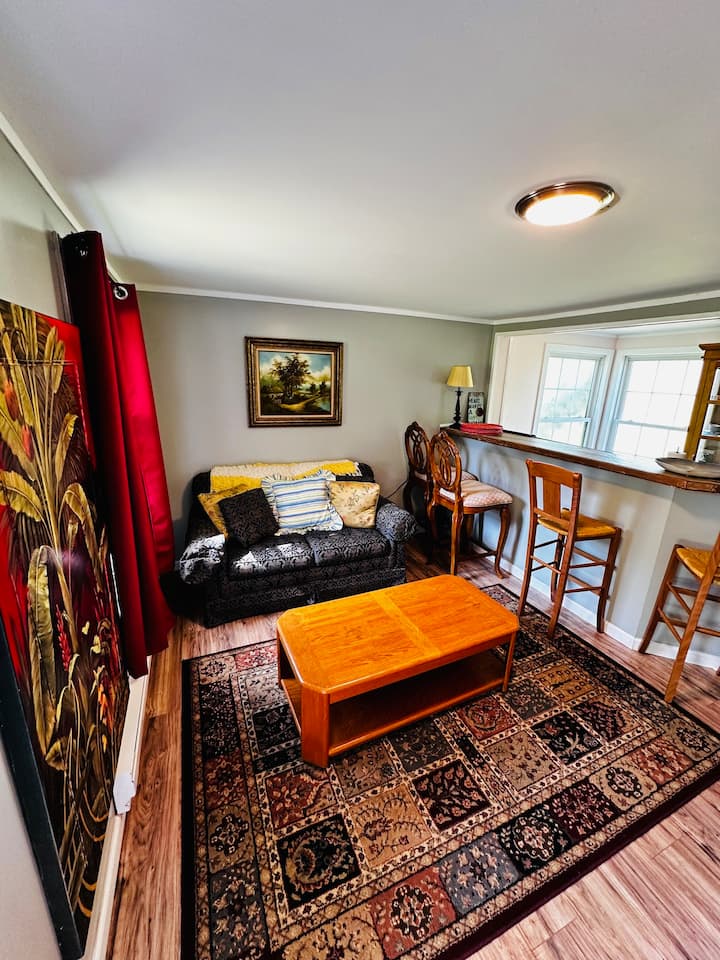 Heartfelt Home Cottage - Cairo, NY