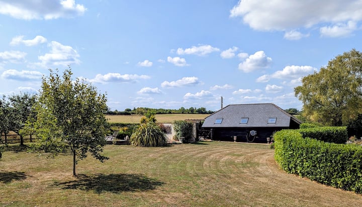 Romantic Retreat, Private Hot Tub
Nr Diddly Squat - Chipping Norton