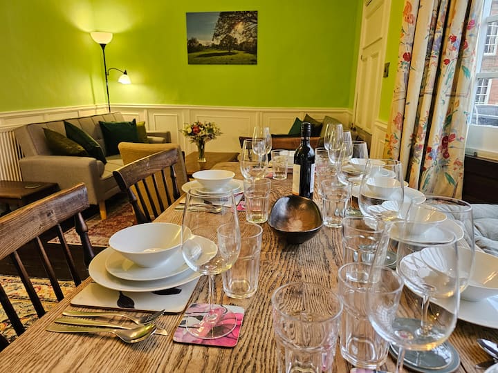 Spacious Home To Sleep 9 In The Heart Of The Hills - Shropshire