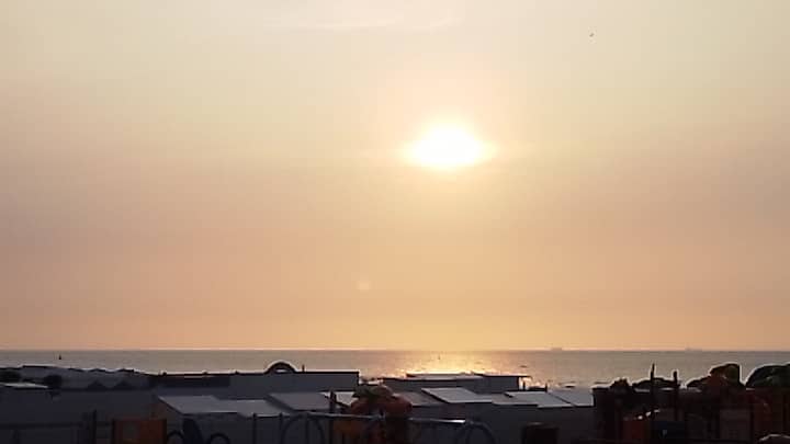 Appart. Meublé, Calme, à 2 Pas De La Mer+magasins - Blankenberge