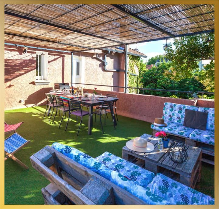 Terrasse & Clim • Parking Gratuit • Proche Centre - Avignon