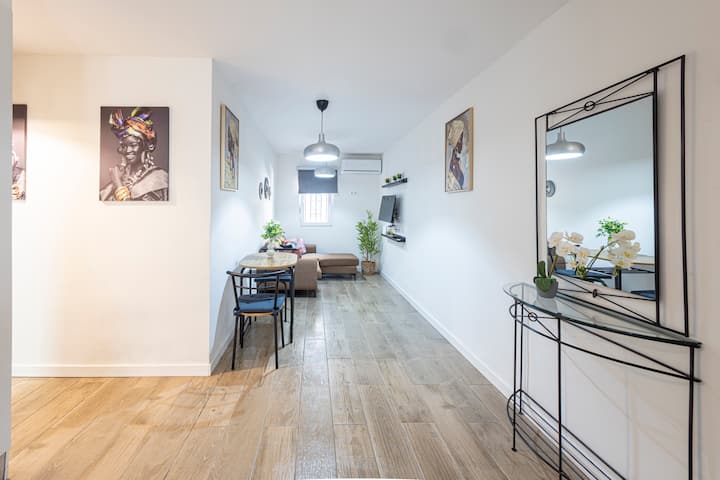 Hermoso & Cómodo Para 2 + Terraza Cerca De Metro - Valence en Espagne