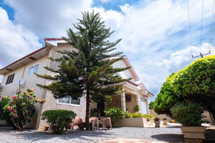 Large 4-bed House, Oyarifa Close To Aburi - Ghana