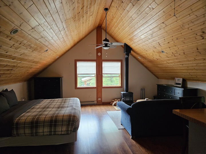 Home In The Rockies | Winter Wonderland - Alberta