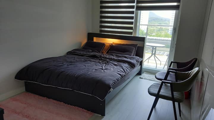 영종도/인천공항/신축 풀옵션 레지던스 호탤/무료주차/ 넥플릭스/롯데마트/716 - South Korea