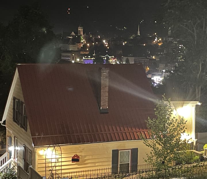 The Hillside Hideaway - Cumberland, MD