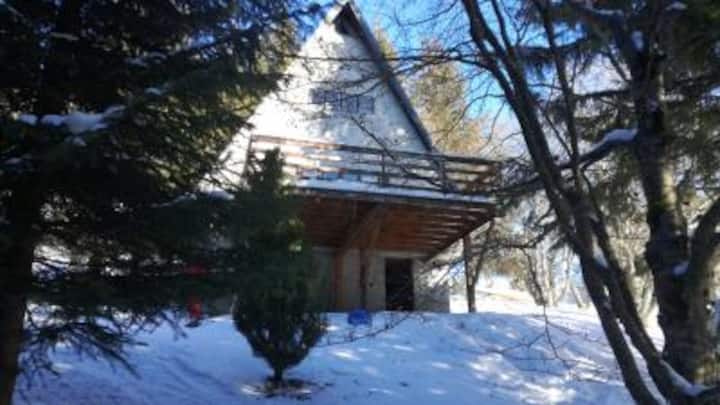 Chalet L'ideal Superbesse 6 Chambres  14 Personnes - Besse en Chandesse