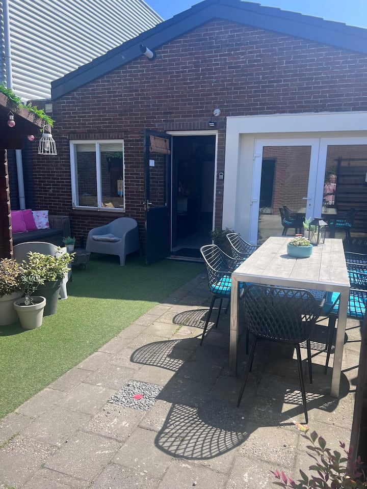 Vakantiehuis Noordwijk Met Tuin, Vlakbij Strand - Noordwijk aan Zee