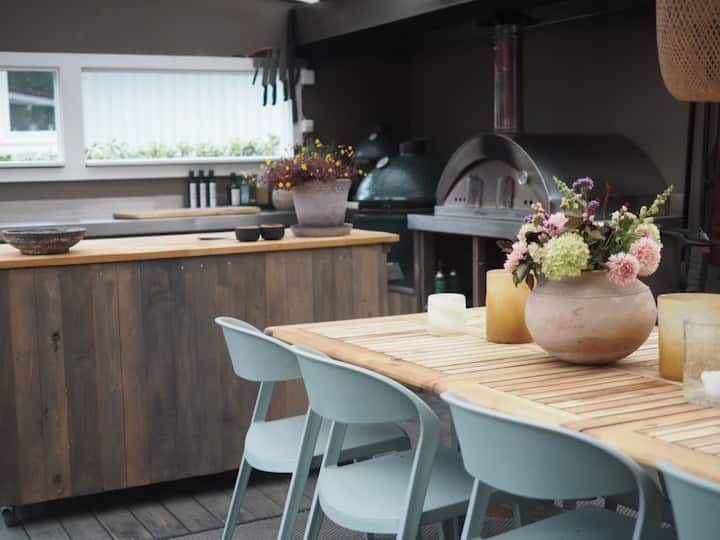 Unikt Hus Nära Till Havet Fokus På Umgänge Utomhus - Kungsbacka