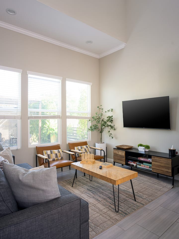 Gated Tranquil 3br/2ba + 2 Car Garage La/sgv - Rosemead, CA