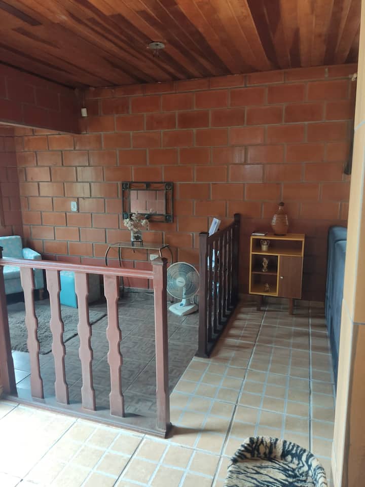 Recanto Dos Loucos - Cabreúva/sp - Cabreúva