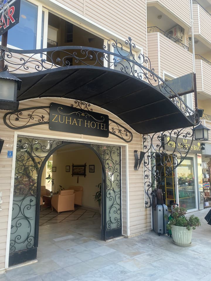 Zuhat Hotel (Kartier) İçMeler, Mesaj Atınız. - Marmaris