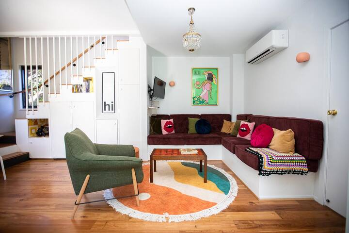 Designer Beachside Holiday Retreat - Bundeena