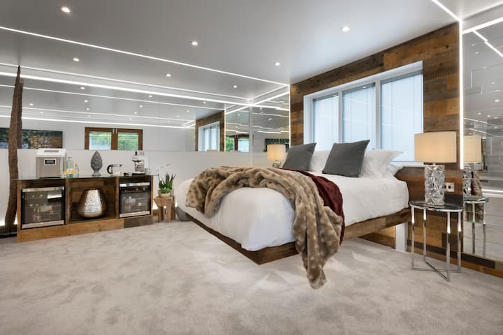 The Aurora Suite - Ambleside