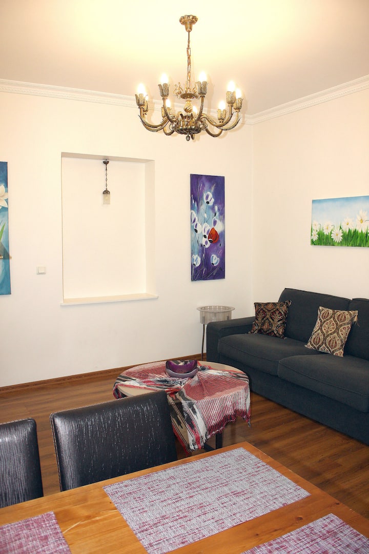 High Cieling Cool Flat @ Cihangir - İstanbul