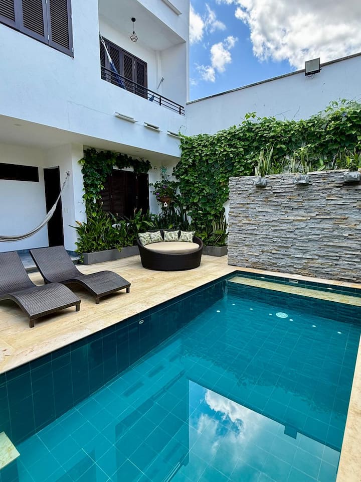 Casa Perfecta Para Compartir Con Familia Y Amigos - Honda