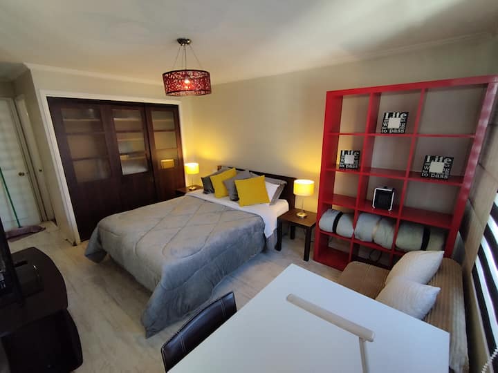 Moderno Depto En Las Condes, Sector El Golf - Las Condes