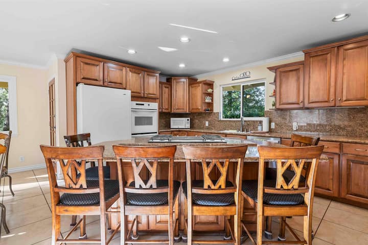 Crestline Villa For 8 Guests + Add-on Suite For 4 - San Bernardino