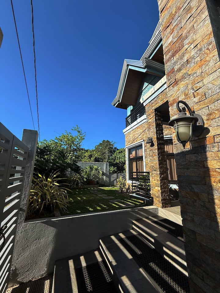 Casa Grey - Tagaytay