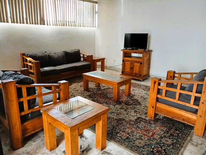 Casa Amueblada Para 10 Personas, Zona Centro - Aguascalientes