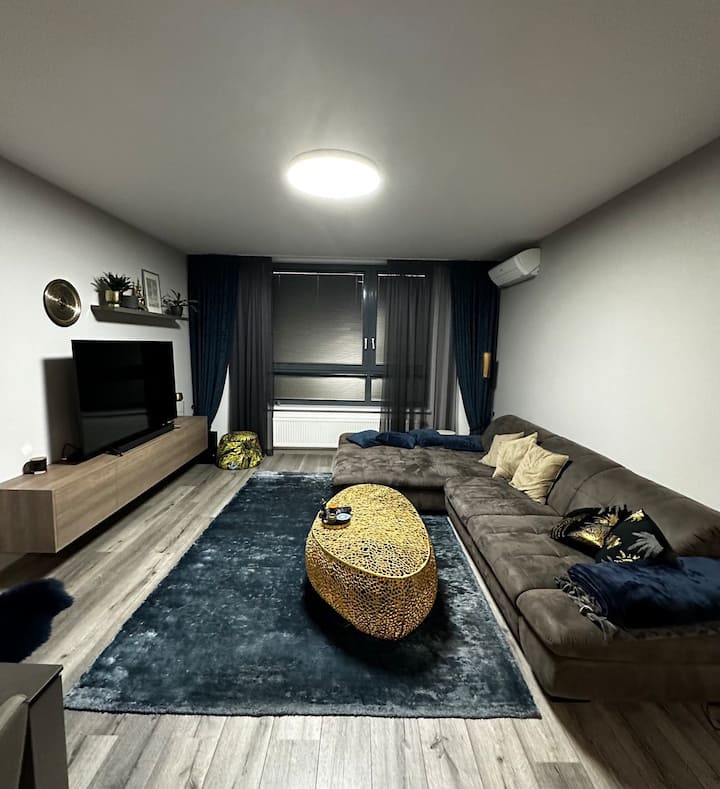 Modern Bratislava Apartment
Business/family Stays - Bratislava