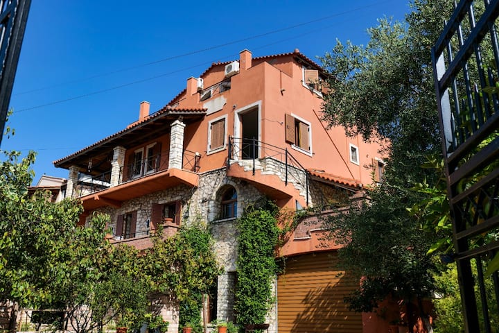Villa Kolonja - Two Bedroom ΜAisonette - Ksamil