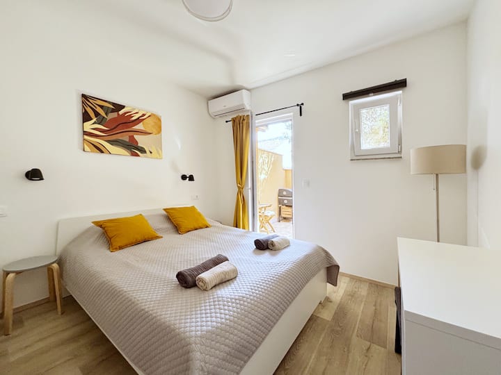 ☆ Suite Olive Tree ☆ Ac, 2 Terraces, Beach ☆ - Hvar