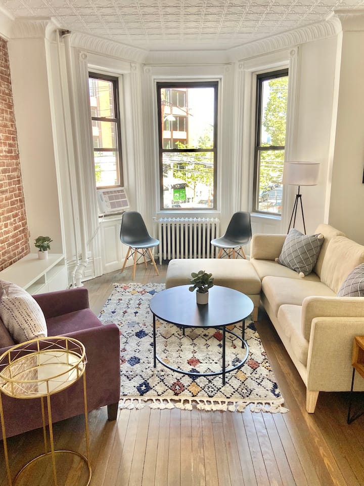 300-two Bedroom Apartment In Hoboken - Hoboken, NJ