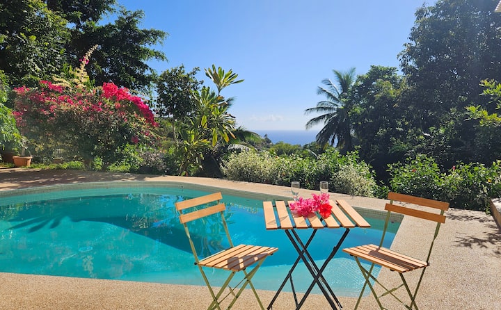 Grand Studio. Piscine, Le Paradis! Jardin Tropical - フランス領ポリネシア