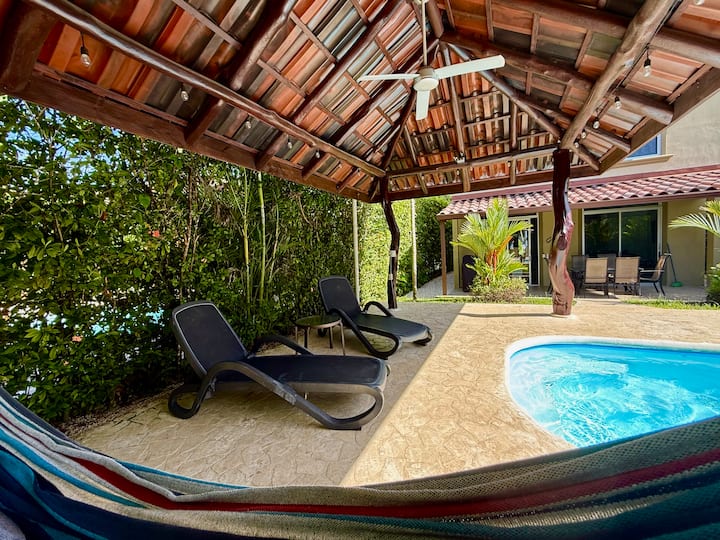 Los Delfines Fave Beach Villa 2 With Pool, 6 Guest - Paquera