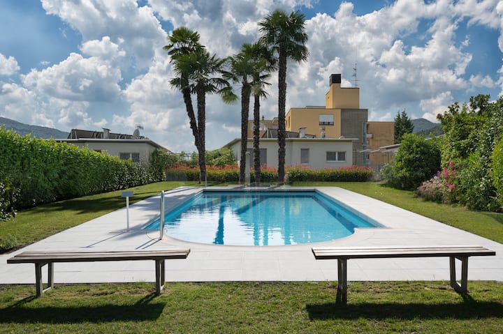 2-zi-whg, Beheizter Pool (Apr-okt), Grosser Balkon - Caslano