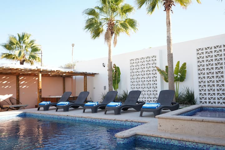 Jacuzzi+private Pool | Casa Palmar - 佩尼亞斯科港
