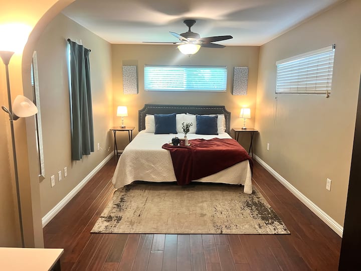 San Diego Home In Bay Ho Sleeps 10 + Laundry - サンディエゴ