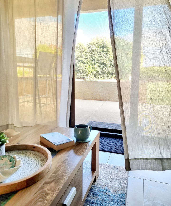 Blue Bay Beach Escape - Beachfront Apartment - Mandurah