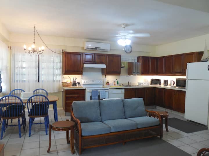 'Little Oasis' Luxury Apartment, Mt Irvine, Tobago - Tobago