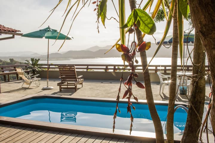Excelente Casa Com Piscina E Vista Para Lagoa - Garopaba